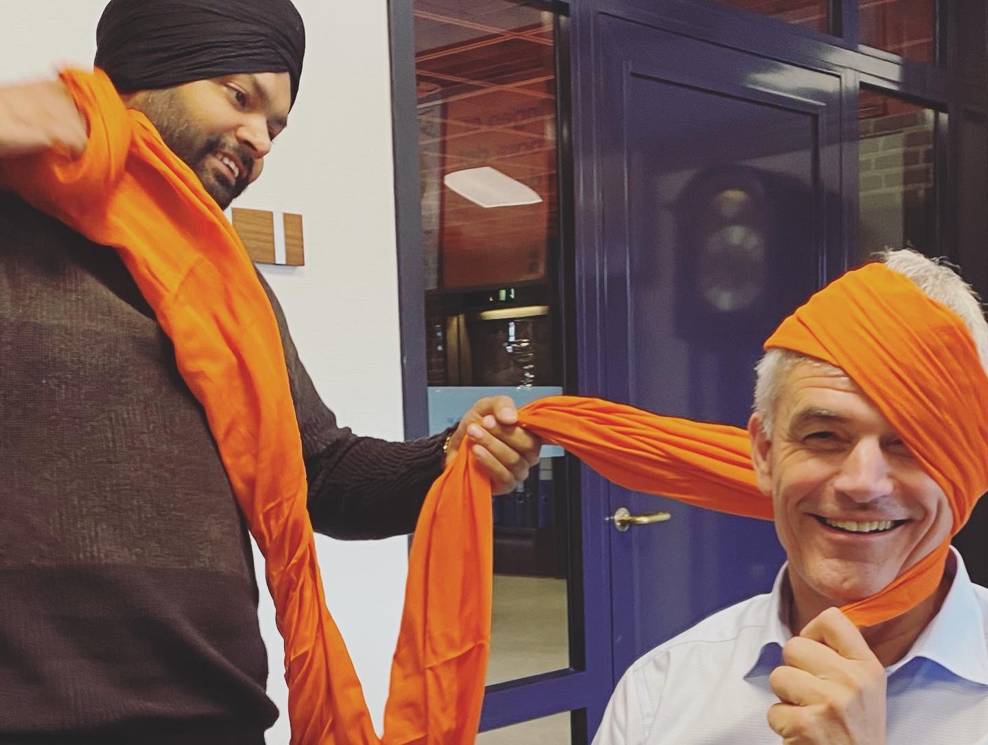 Nordmenn kommer i alle former og farger, akkurat som en turban ...